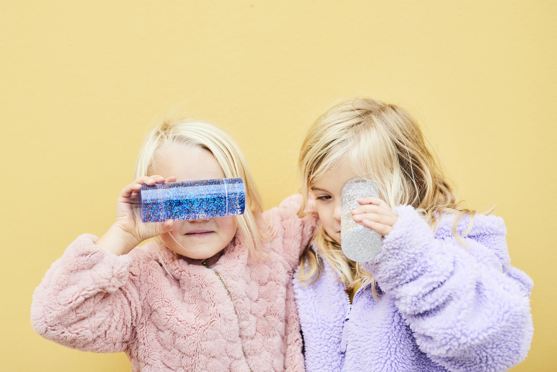 Sensoriska glittercylindrar 3-pack - Lekolar