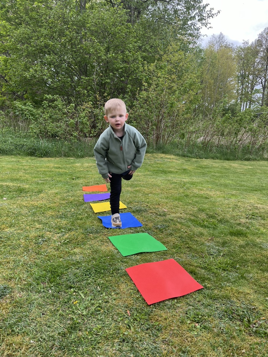 Analog programmering med färger - Lekolar